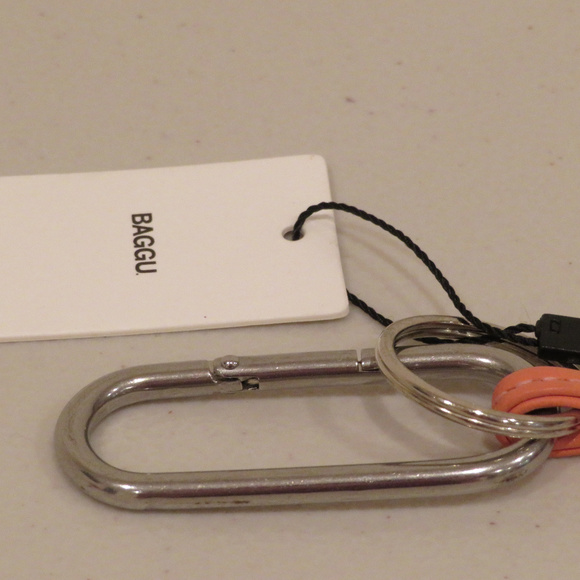 BAGGU (Melon Color) | Accessories | Baggu Leather Loop Strap Key Ring ...